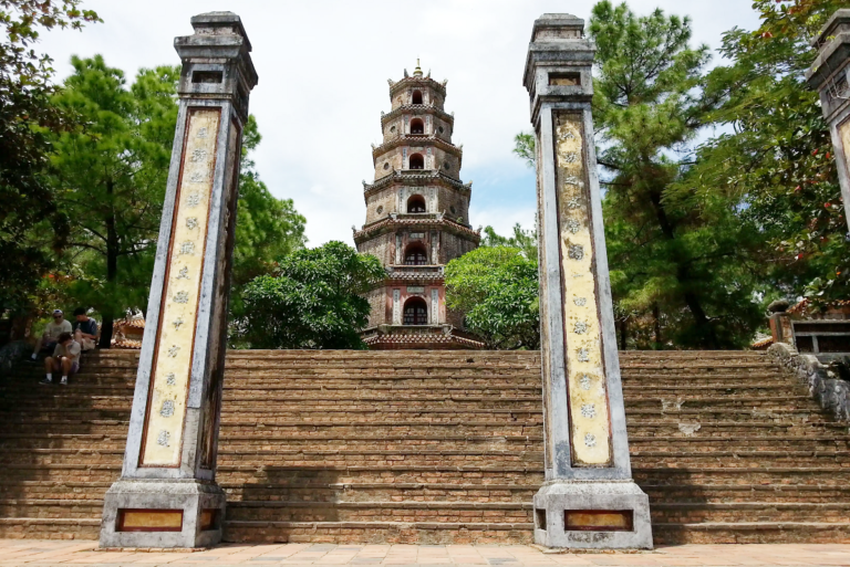 Thien Mu Pagoda: Guide to Hue’s Most Famous Buddhist Temple – Central ...