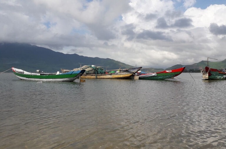 Lang Co Vietnam Travel Guide – Central Vietnam Guide