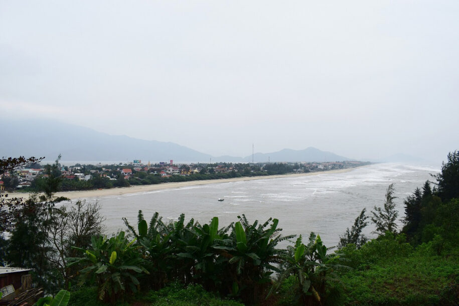 Lang Co Vietnam Travel Guide – Central Vietnam Guide
