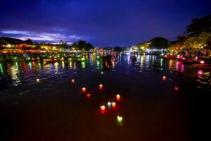 Hoi An Lantern Boat Ride on Hoai River – Central Vietnam Guide